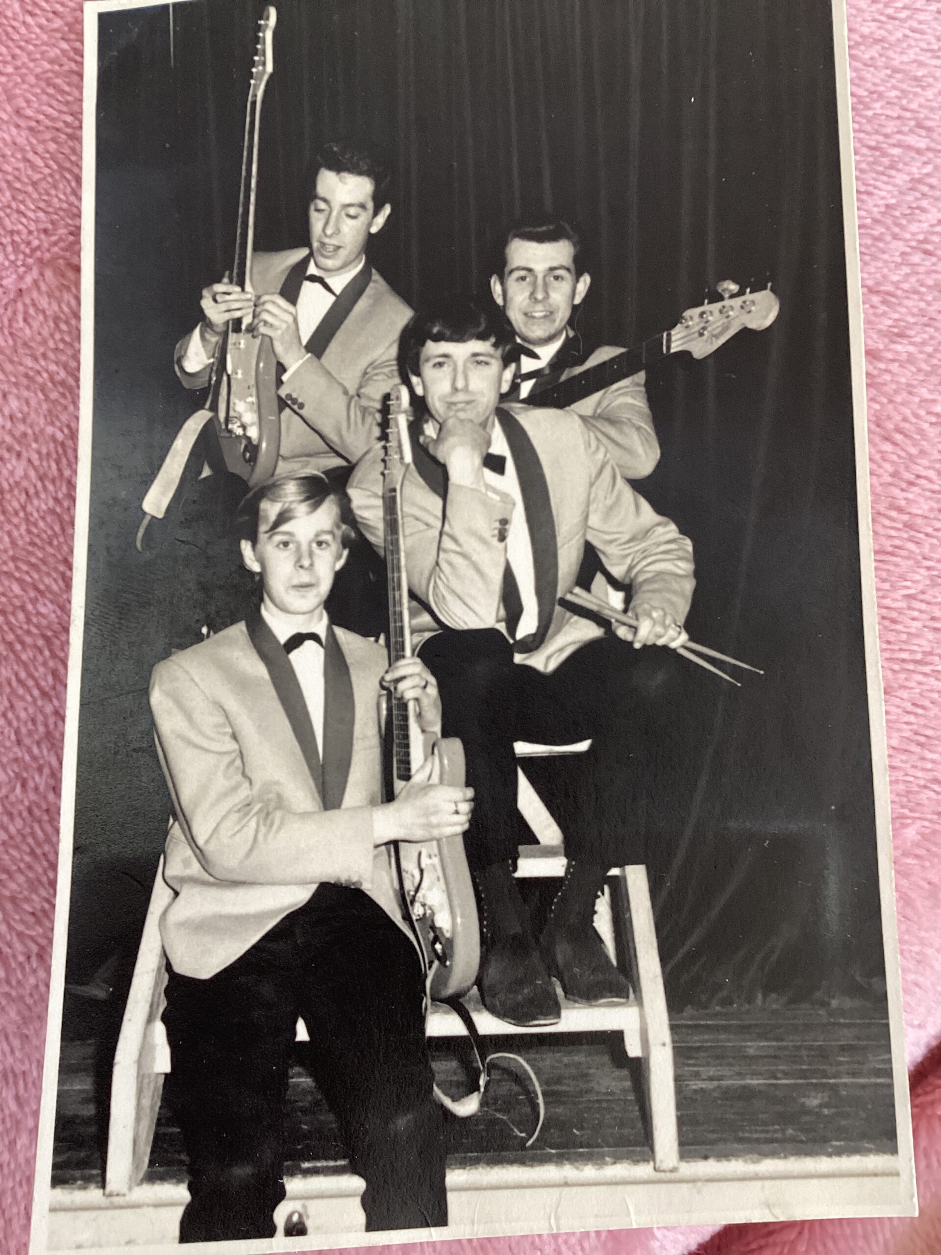 Garage Hangover | The site for '60s garage bands since 2004